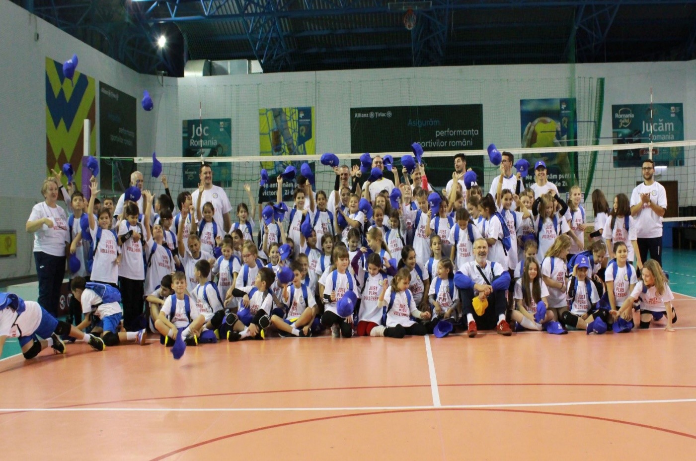 Kids Volleyball. FRVolei’s project for smart and strong children ...